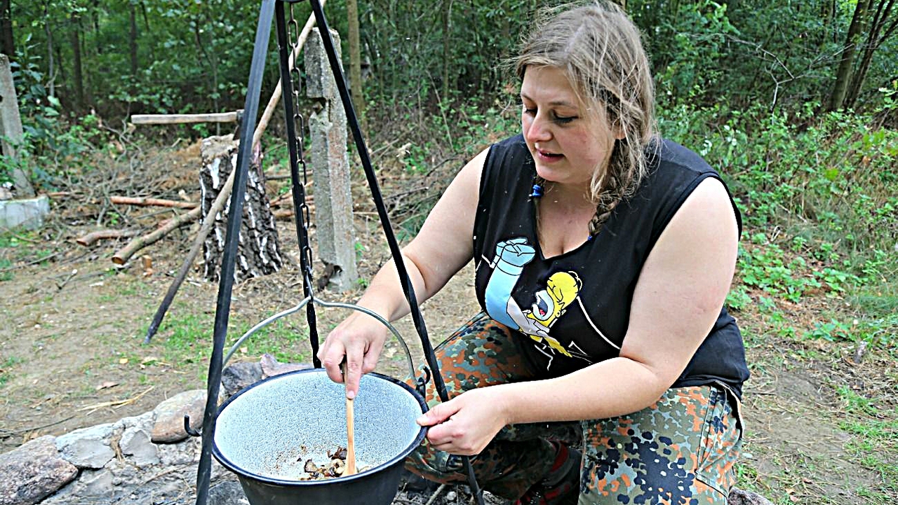 Prepersi - gotowi na wszystko Odcinek 5 - Żywność – świat bez sklepów ...