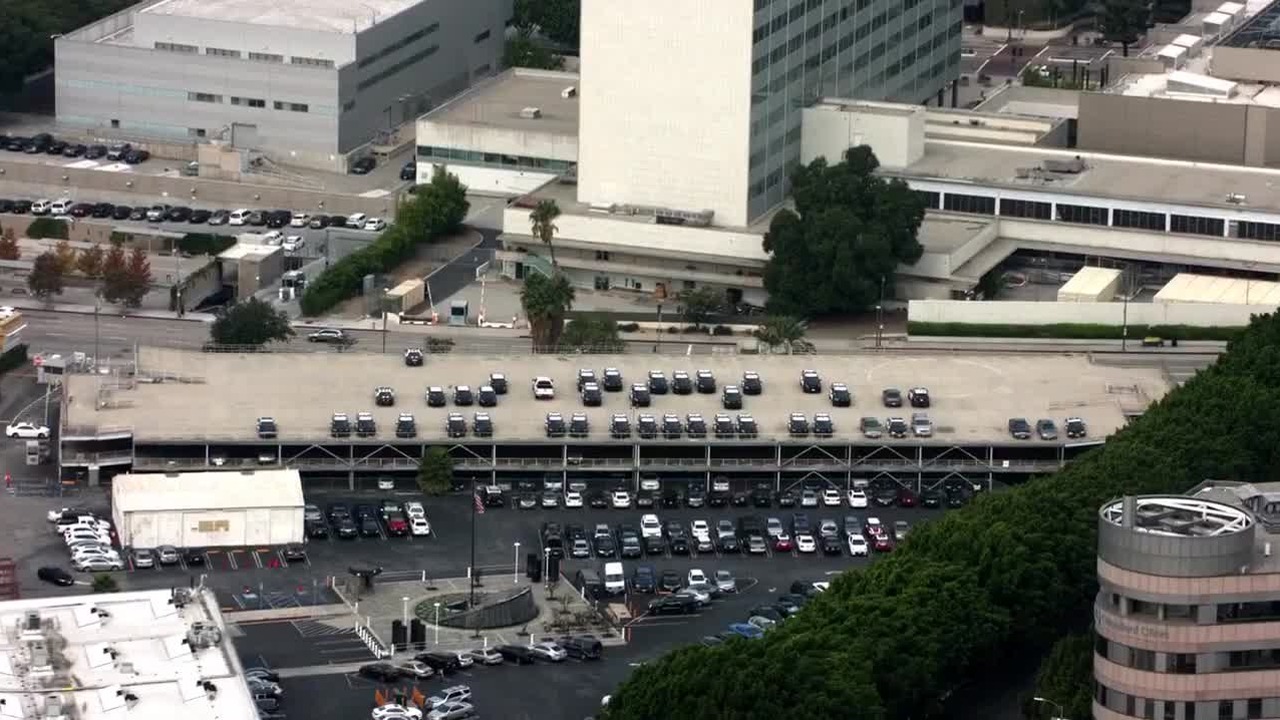 2 LUC... 14 720p - CDA